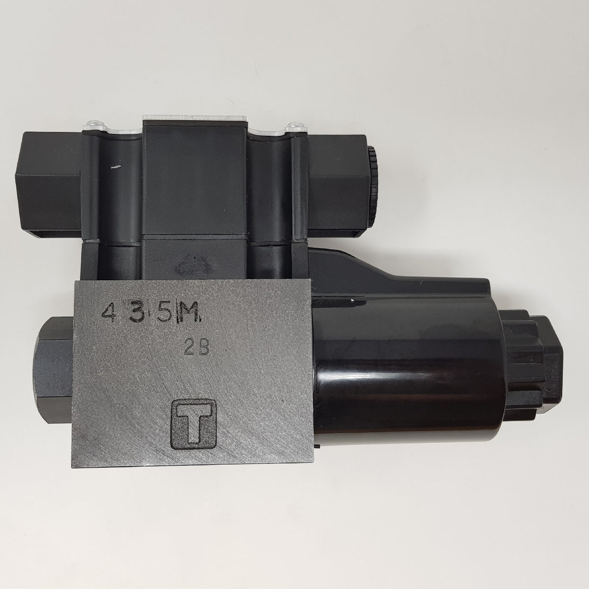 KSO-G02-2BP-30-N Daikin Solenoid Valve — Pollard CNC Spares Ltd