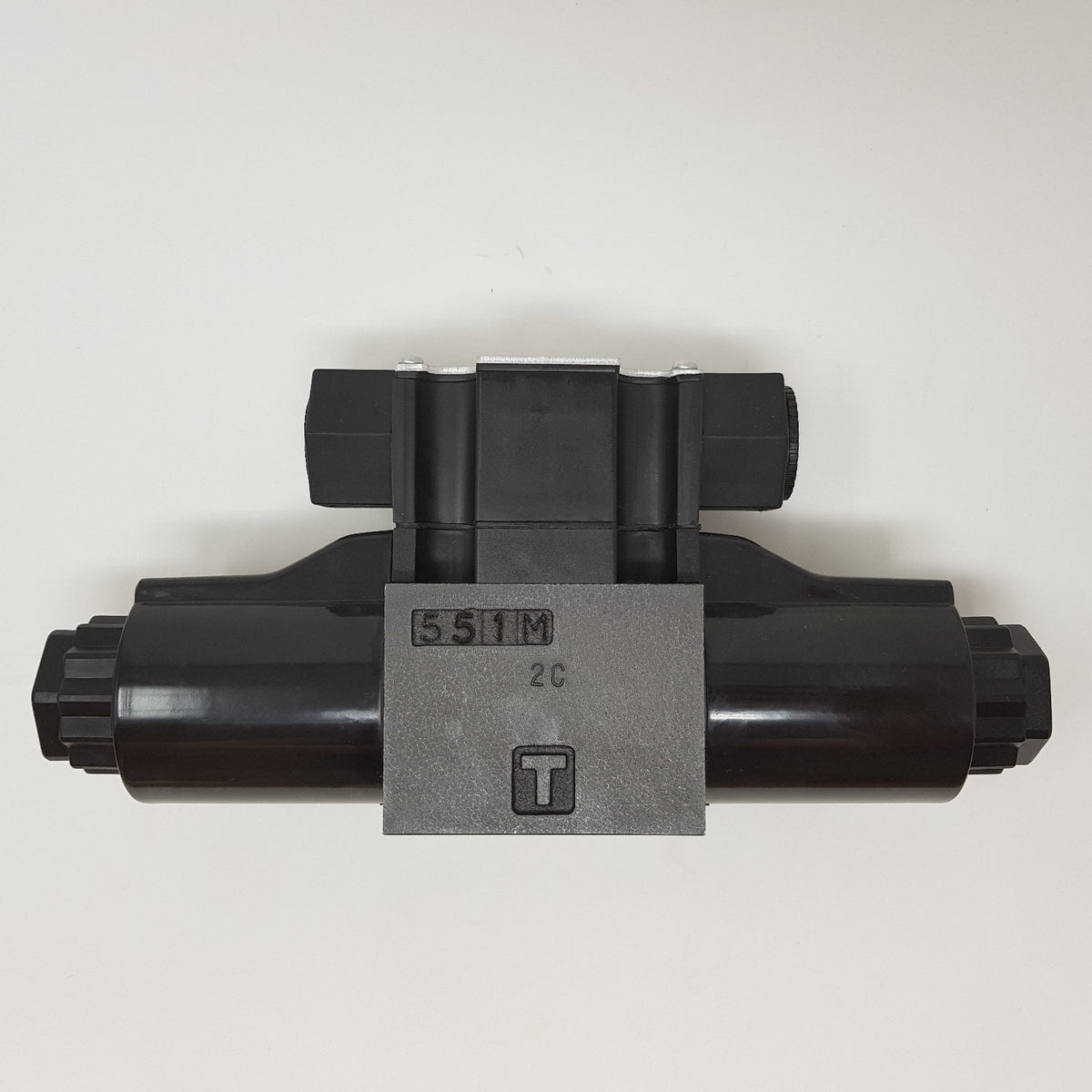 KSO-G02-2CP-30 Daikin Solenoid Valve — Pollard CNC Spares Ltd